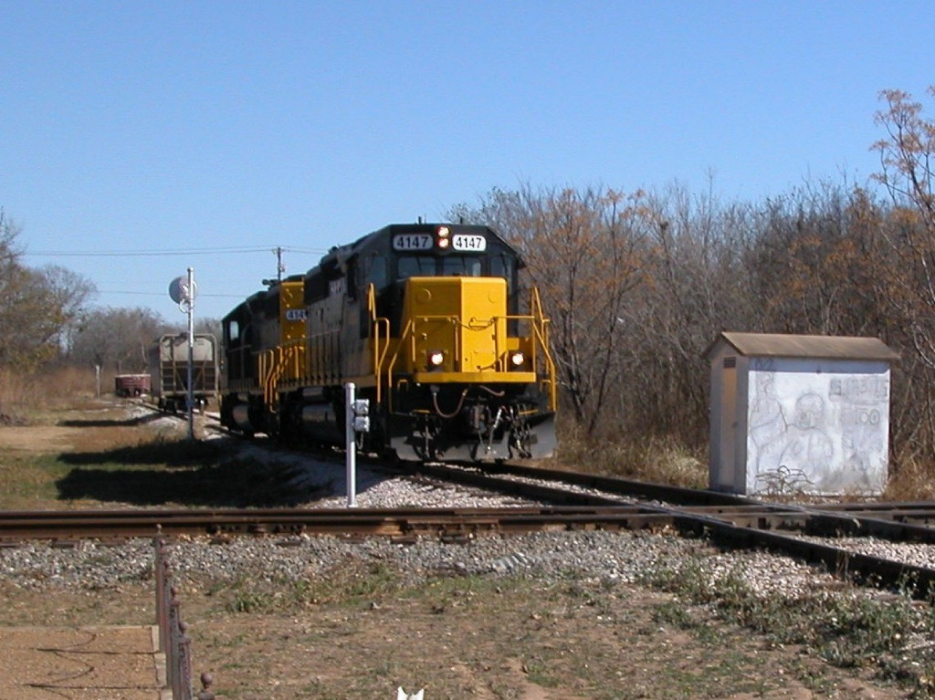 WAMX 4147 20Dec2012 On AWRR at the UP-CapMetro diamond at Elgin, Texas